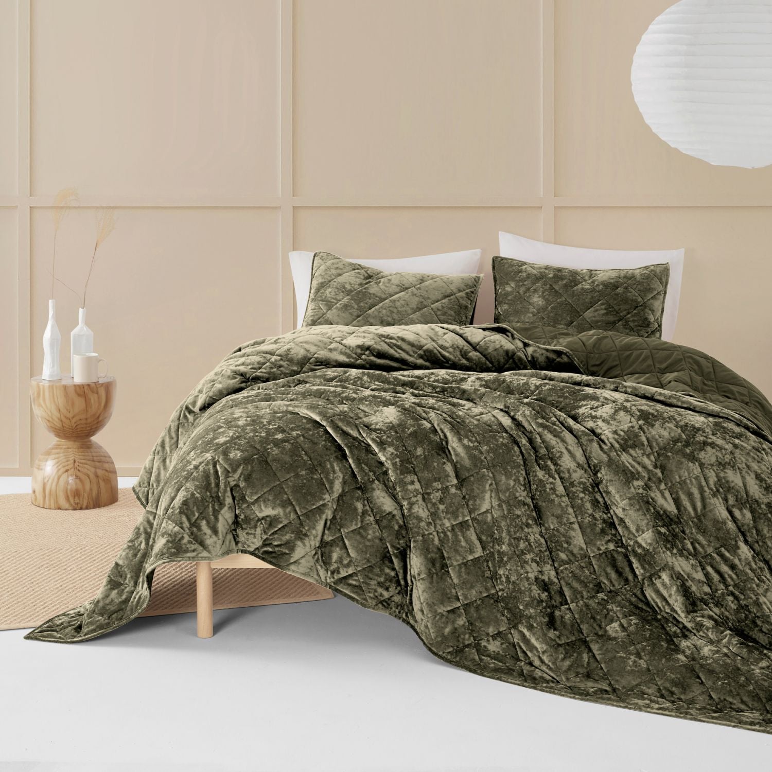 Wonderful Bedding Diamond Quilting Luxury Crushed Velvet 3 Pieces Quilt Set