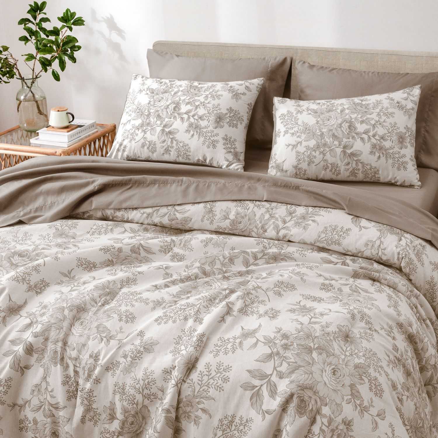 Rose Patterned Printed 7-Piece Comforter Set - Wonderful® Bedding